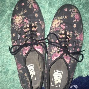 Vans Shoes | Girls White | Poshmark